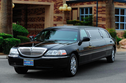 Las Vegas Limousine Airport Pick-Up | Gray Line Las Vegas Tours